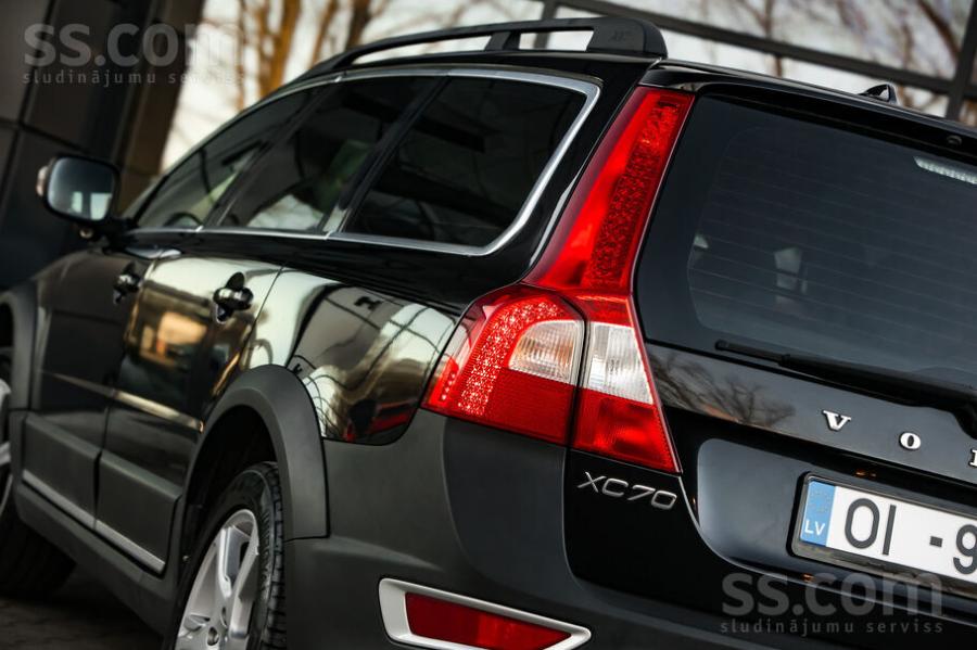 Melns Volvo XC70 2011 Jelgava, ar dzinēja tilpumu 2.40 L un nobraukumu 0 tūkst. km par 9150 €, foto 6 vietnē AUTOMOTO.COM.LV