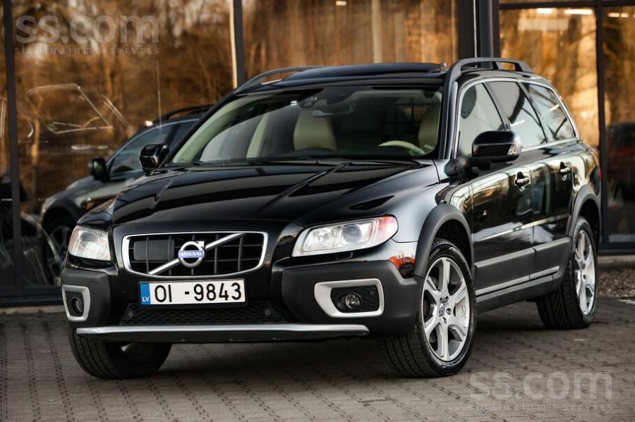 Melns Volvo XC70 2011 Jelgava, ar dzinēja tilpumu 2.40 L un nobraukumu 0 tūkst. km par 9150 €, foto 8 vietnē AUTOMOTO.COM.LV