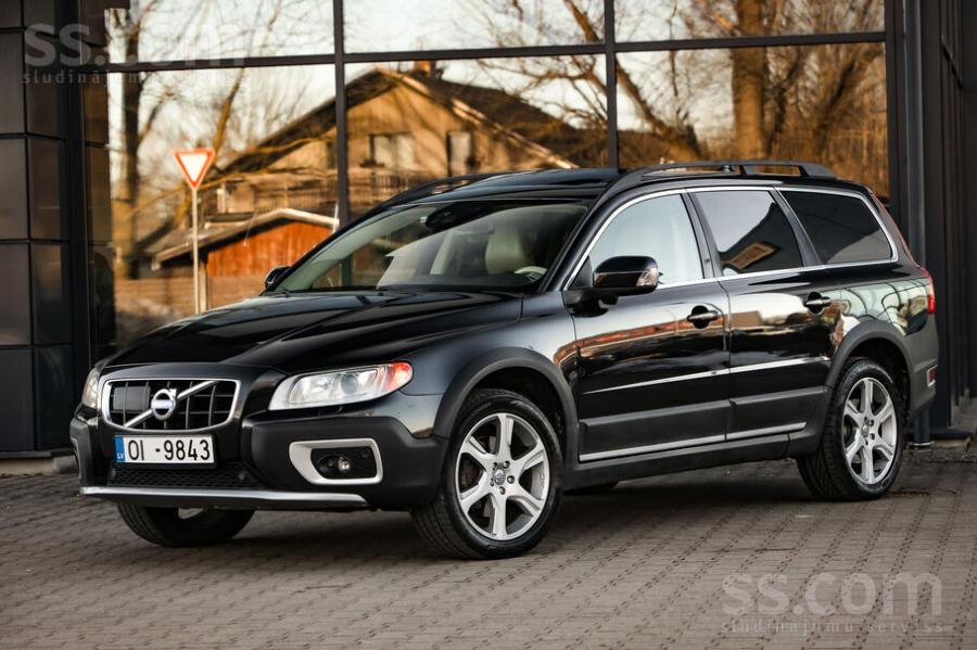 Melns Volvo XC70 2011 Jelgava, ar dzinēja tilpumu 2.40 L un nobraukumu 0 tūkst. km par 9150 €, foto 9 vietnē AUTOMOTO.COM.LV