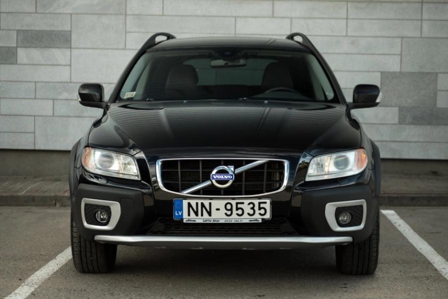 Melns Volvo XC70 2011 Rīga, ar dzinēja tilpumu 2.40 L un nobraukumu 244 tūkst. km par 9390 €, foto 5 vietnē AUTOMOTO.COM.LV