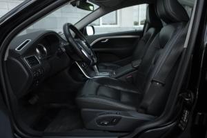 Melns Volvo XC70 2011 Rīga, ar dzinēja tilpumu 2.40 L un nobraukumu 244 tūkst. km par 9390 €, foto 11 vietnē AUTOMOTO.COM.LV