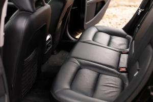 Melns Volvo XC70 2011 Rīga, ar dzinēja tilpumu 2.40 L un nobraukumu 246 tūkst. km par 9995 €, foto 11 vietnē AUTOMOTO.COM.LV