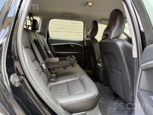 Melns Volvo XC70 2011 Rīga, ar dzinēja tilpumu 2.40 L un nobraukumu 291 tūkst. km par 8850 €, foto 10 vietnē AUTOMOTO.COM.LV