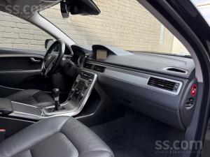 Melns Volvo XC70 2011 Rīga, ar dzinēja tilpumu 2.40 L un nobraukumu 291 tūkst. km par 8850 €, foto 12 vietnē AUTOMOTO.COM.LV