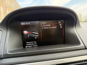 Melns Volvo XC70 2011 Rīga, ar dzinēja tilpumu 2.40 L un nobraukumu 291 tūkst. km par 8850 €, foto 20 vietnē AUTOMOTO.COM.LV