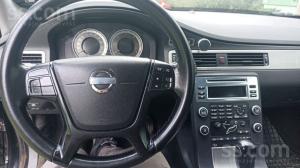 Black Volvo XC70 2011 in Riga, with an engine capacity of 2.40 L and mileage of 356 thousand km for 5900 €, photo 5 on AUTOMOTO.COM.LV