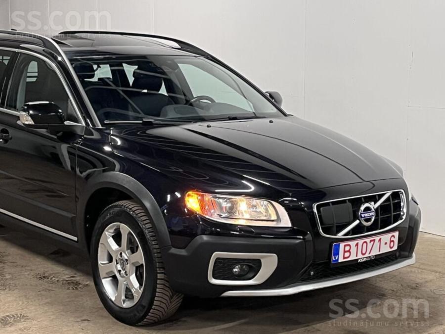Melns Volvo XC70 2012 Jūrmala, ar dzinēja tilpumu 2.40 L un nobraukumu 0 tūkst. km par 9850 €, foto 12 vietnē AUTOMOTO.COM.LV