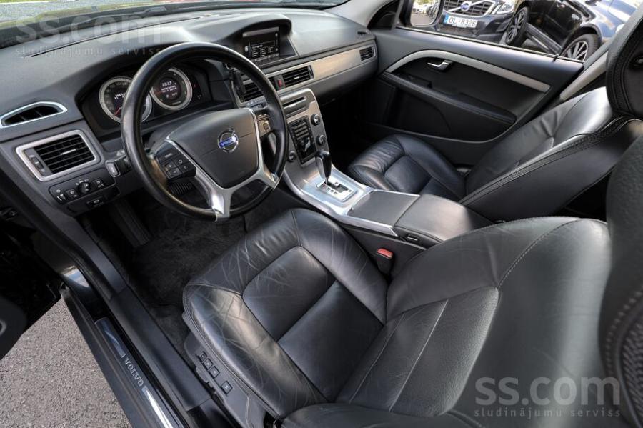 Melns Volvo XC70 2012 Jelgava, ar dzinēja tilpumu 2.00 L un nobraukumu 0 tūkst. km par 9850 €, foto 9 vietnē AUTOMOTO.COM.LV