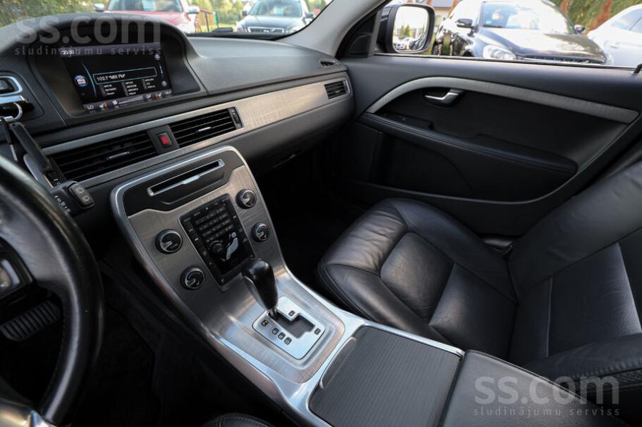 Melns Volvo XC70 2012 Jelgava, ar dzinēja tilpumu 2.00 L un nobraukumu 0 tūkst. km par 9850 €, foto 20 vietnē AUTOMOTO.COM.LV