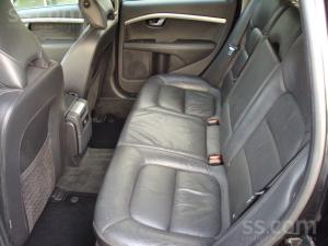 Melns Volvo XC70 2012 Rīga, ar dzinēja tilpumu 2.40 L un nobraukumu 244 tūkst. km par 9700 €, foto 4 vietnē AUTOMOTO.COM.LV