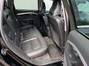 Melns Volvo XC70 2012 Rīga, ar dzinēja tilpumu 2.40 L un nobraukumu 399 tūkst. km par 9250 €, foto 8 vietnē AUTOMOTO.COM.LV