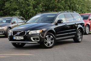 Black Volvo XC70 2012 in Jelgava, with an engine capacity of 2.00 L and mileage of 306 thousand km for 9850 €, photo  on AUTOMOTO.COM.LV