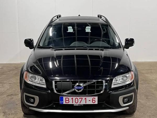 Melns Volvo XC70 2012 Jūrmala, ar dzinēja tilpumu 2.40 L un nobraukumu 323 tūkst. km par 9850 €, foto 4 vietnē AUTOMOTO.COM.LV