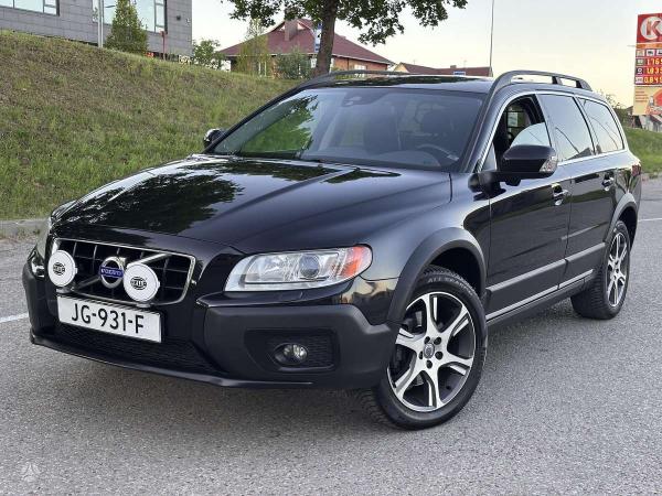 Melns Volvo XC70 2012 Jonava, ar dzinēja tilpumu 2.40 L un nobraukumu 333 tūkst. km par 11500 €, foto 1 vietnē AUTOMOTO.COM.LV