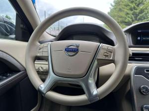 Melns Volvo XC70 2012 Viļņa, ar dzinēja tilpumu 1.98 L un nobraukumu 300 tūkst. km par 8700 €, foto 17 vietnē AUTOMOTO.COM.LV