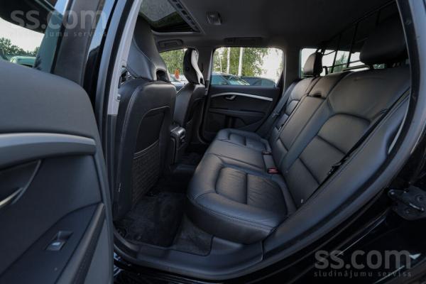 Melns Volvo XC70 2012 Jelgava, ar dzinēja tilpumu 2.00 L un nobraukumu 0 tūkst. km par 10500 €, foto 10 vietnē AUTOMOTO.COM.LV