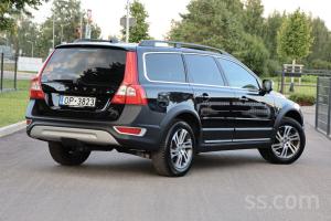 Black Volvo XC70 2012 in Jelgava, with an engine capacity of 2.00 L and mileage of 0 thousand km for 10500 €, photo 5 on AUTOMOTO.COM.LV