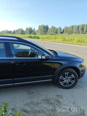 Melns Volvo XC70 2012 Rīga, ar dzinēja tilpumu 2.00 L un nobraukumu 303 tūkst. km par 9500 €, foto 11 vietnē AUTOMOTO.COM.LV
