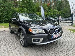 Black Volvo XC70 2012 in Vilnius, with an engine capacity of 1.98 L and mileage of 300 thousand km for 8550 €, photo 12 on AUTOMOTO.COM.LV