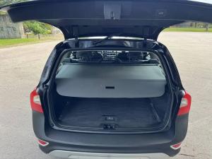 Black Volvo XC70 2012 in Jurmala, with an engine capacity of 2.40 L and mileage of 244 thousand km for 7999 €, photo 19 on AUTOMOTO.COM.LV