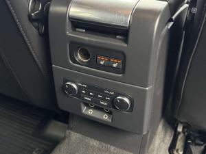 Black Volvo XC70 2012 in Jonava, with an engine capacity of 2.40 L and mileage of 326 thousand km for 8999 €, photo 29 on AUTOMOTO.COM.LV