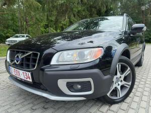 Melns Volvo XC70 2012 Viļņa, ar dzinēja tilpumu 1.98 L un nobraukumu 300 tūkst. km par 7900 €, foto  vietnē AUTOMOTO.COM.LV