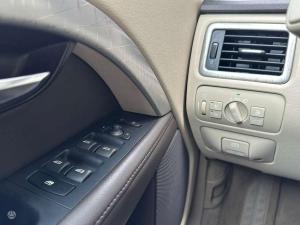 Melns Volvo XC70 2012 Viļņa, ar dzinēja tilpumu 1.98 L un nobraukumu 300 tūkst. km par 7900 €, foto 33 vietnē AUTOMOTO.COM.LV