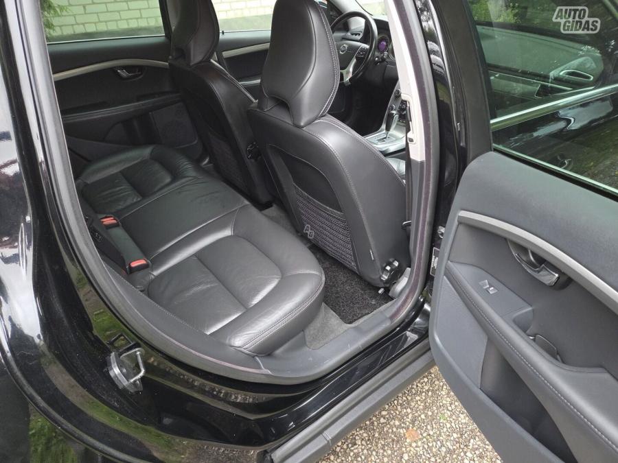 Melns Volvo XC70 2012 Kauņa, ar dzinēja tilpumu 2.00 L un nobraukumu 276 tūkst. km par 8500 €, foto 12 vietnē AUTOMOTO.COM.LV
