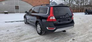 Black Volvo XC70 2013 in Siauliai, with an engine capacity of 3.19 L and mileage of 196 thousand km for 9800 €, photo 4 on AUTOMOTO.COM.LV