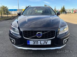 Black Volvo XC70 2013 in Paide, with an engine capacity of 2.00 L and mileage of 320 thousand km for 10590 €, photo 2 on AUTOMOTO.COM.LV
