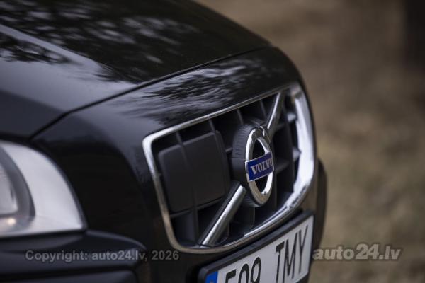 Melns Volvo XC70 2013 Tallina, ar dzinēja tilpumu 2.40 L un nobraukumu 356 tūkst. km par 8700 €, foto 7 vietnē AUTOMOTO.COM.LV