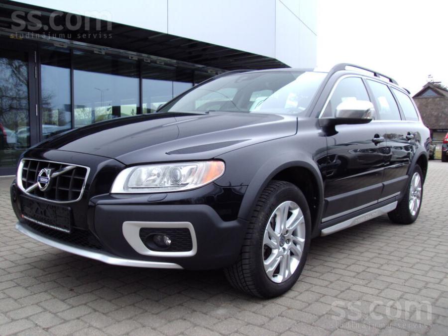 Melns Volvo XC70 2013 Rīga, ar dzinēja tilpumu 2.40 L un nobraukumu 221 tūkst. km par 13300 €, foto 1 vietnē AUTOMOTO.COM.LV