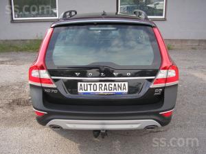 Melns Volvo XC70 2013 Rīga, ar dzinēja tilpumu 2.40 L un nobraukumu 0 tūkst. km par 12350 €, foto 7 vietnē AUTOMOTO.COM.LV