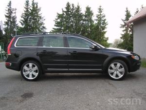 Melns Volvo XC70 2013 Rīga, ar dzinēja tilpumu 2.40 L un nobraukumu 0 tūkst. km par 12350 €, foto 8 vietnē AUTOMOTO.COM.LV