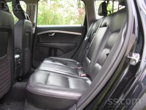 Melns Volvo XC70 2013 Rīga, ar dzinēja tilpumu 2.40 L un nobraukumu 0 tūkst. km par 12350 €, foto 23 vietnē AUTOMOTO.COM.LV