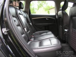 Melns Volvo XC70 2013 Rīga, ar dzinēja tilpumu 2.40 L un nobraukumu 0 tūkst. km par 12350 €, foto 28 vietnē AUTOMOTO.COM.LV