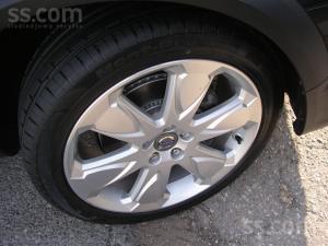 Melns Volvo XC70 2013 Rīga, ar dzinēja tilpumu 2.40 L un nobraukumu 0 tūkst. km par 12350 €, foto 35 vietnē AUTOMOTO.COM.LV