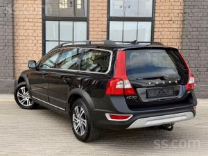 Melns Volvo XC70 2013 Rīga, ar dzinēja tilpumu 2.00 L un nobraukumu 275 tūkst. km par 11450 €, foto 5 vietnē AUTOMOTO.COM.LV