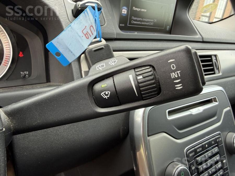 Melns Volvo XC70 2013 Rīga, ar dzinēja tilpumu 2.00 L un nobraukumu 275 tūkst. km par 11450 €, foto 29 vietnē AUTOMOTO.COM.LV