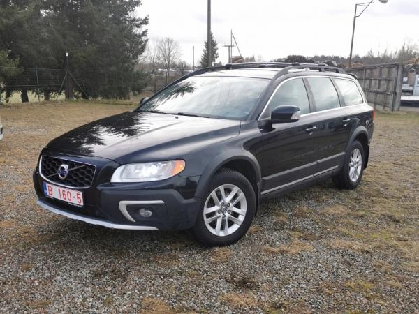 Melns Volvo XC70 2013 Rīga, ar dzinēja tilpumu 2.40 L un nobraukumu 312 tūkst. km par 11300 €, foto 1 vietnē AUTOMOTO.COM.LV