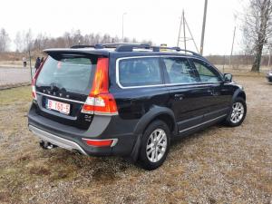 Melns Volvo XC70 2013 Rīga, ar dzinēja tilpumu 2.40 L un nobraukumu 312 tūkst. km par 11300 €, foto 3 vietnē AUTOMOTO.COM.LV