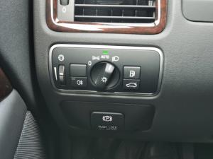 Melns Volvo XC70 2013 Rīga, ar dzinēja tilpumu 2.40 L un nobraukumu 312 tūkst. km par 11300 €, foto 16 vietnē AUTOMOTO.COM.LV