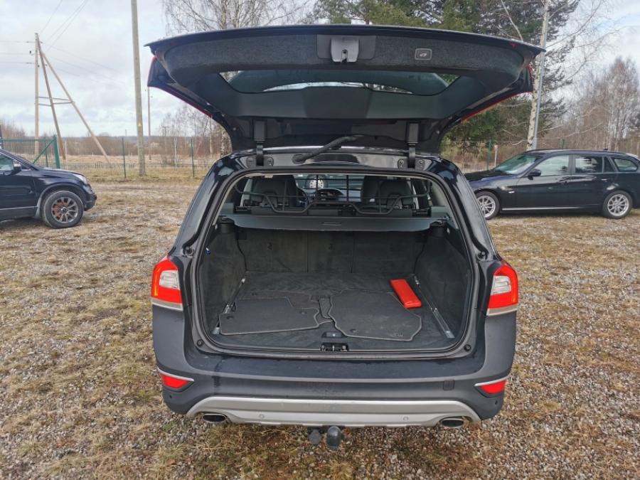 Melns Volvo XC70 2013 Rīga, ar dzinēja tilpumu 2.40 L un nobraukumu 312 tūkst. km par 11300 €, foto 20 vietnē AUTOMOTO.COM.LV