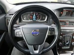 Melns Volvo XC70 2013 Kuldīga, ar dzinēja tilpumu 2.40 L un nobraukumu 312 tūkst. km par 11300 €, foto 10 vietnē AUTOMOTO.COM.LV