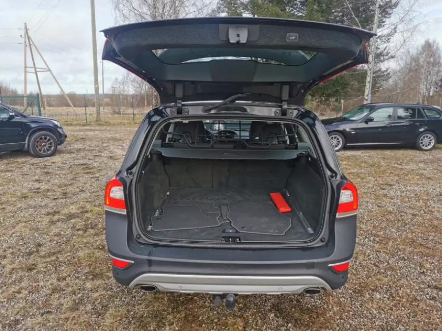 Melns Volvo XC70 2013 Kuldīga, ar dzinēja tilpumu 2.40 L un nobraukumu 312 tūkst. km par 11300 €, foto 20 vietnē AUTOMOTO.COM.LV