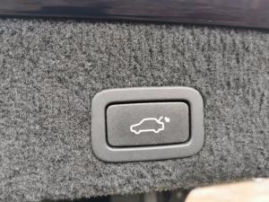 Melns Volvo XC70 2013 Kuldīga, ar dzinēja tilpumu 2.40 L un nobraukumu 312 tūkst. km par 11300 €, foto 21 vietnē AUTOMOTO.COM.LV
