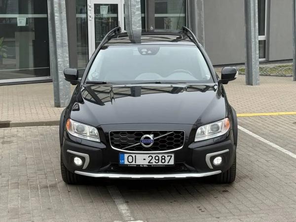 Melns Volvo XC70 2013 Jūrmala, ar dzinēja tilpumu 2.40 L un nobraukumu 273 tūkst. km par 10950 €, foto 6 vietnē AUTOMOTO.COM.LV