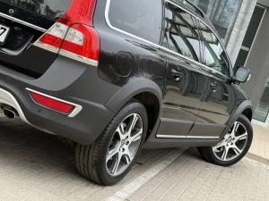 Black Volvo XC70 2013 in Jurmala, with an engine capacity of 2.40 L and mileage of 273 thousand km for 10950 €, photo 15 on AUTOMOTO.COM.LV