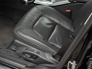 Black Volvo XC70 2013 in Jurmala, with an engine capacity of 2.40 L and mileage of 273 thousand km for 10950 €, photo 26 on AUTOMOTO.COM.LV