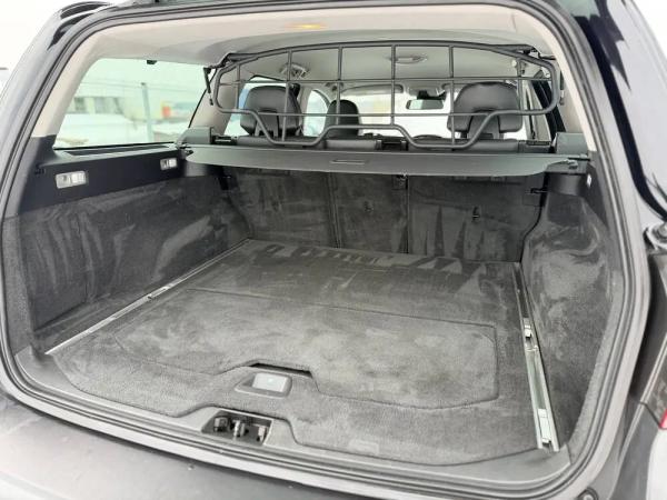 Melns Volvo XC70 2013 Rīga, ar dzinēja tilpumu 2.00 L un nobraukumu 301 tūkst. km par 9995 €, foto 6 vietnē AUTOMOTO.COM.LV